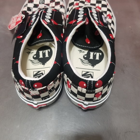 Vans | Shoes | Vans X It House Of Terror Pennywise Horror Movie Mens ...